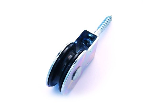 Single wheel screw pulley